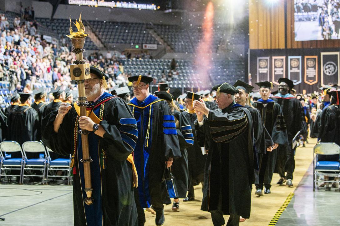 Commencement | Purdue University Fort Wayne