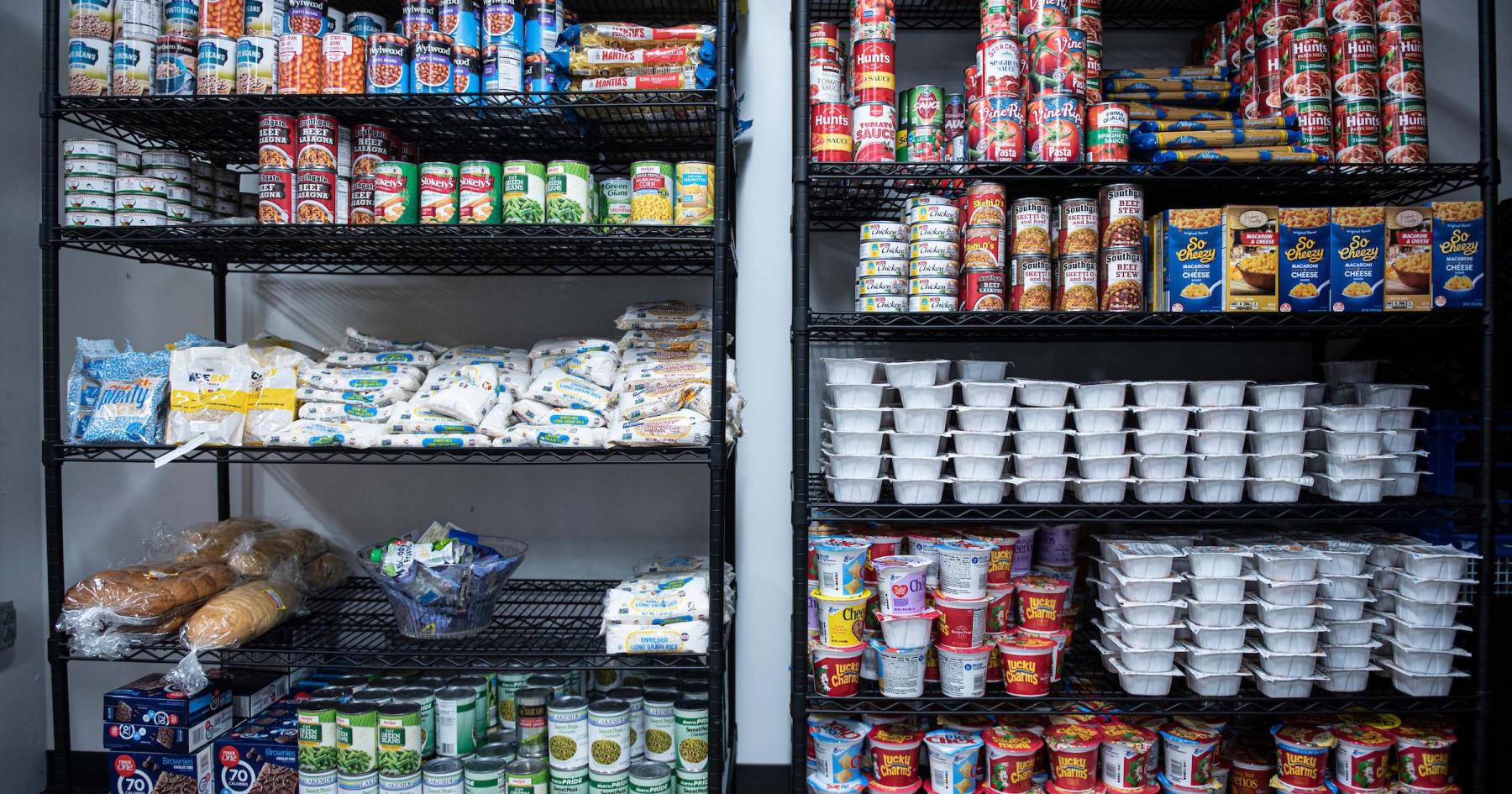 Pantry provides a helping hand to PFW students, others | Purdue ...