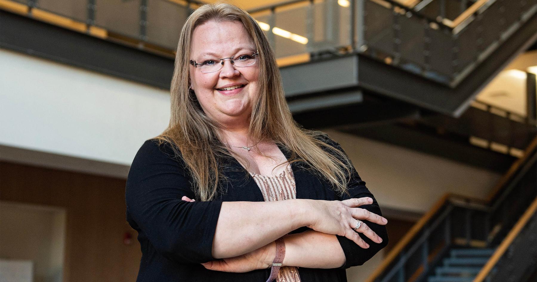 Grad student won’t be able to stop the tears during commencement ...
